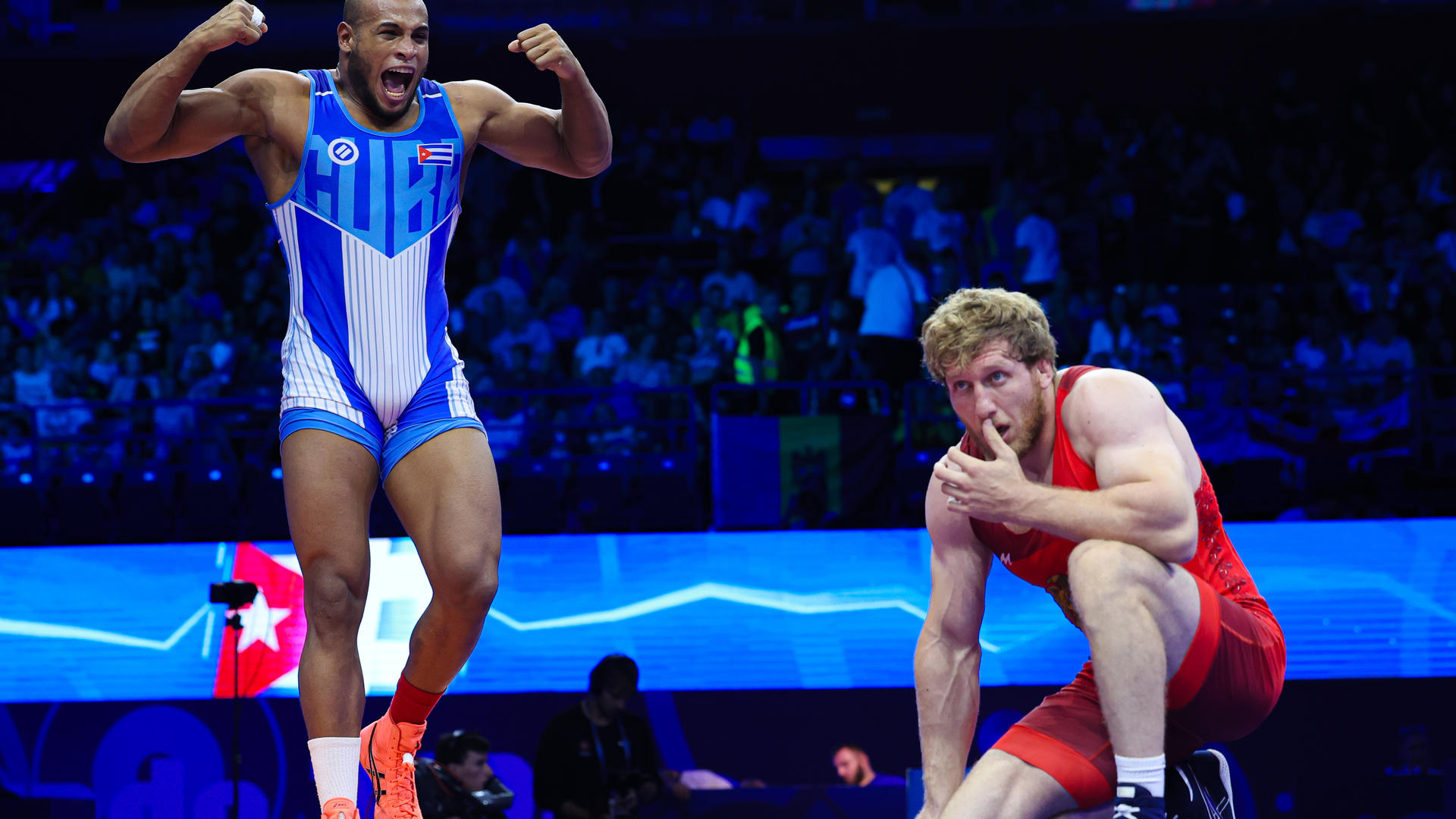 Gabriel ROSILLO (CUB) scored a takedown in final 20 seconds to beat ...