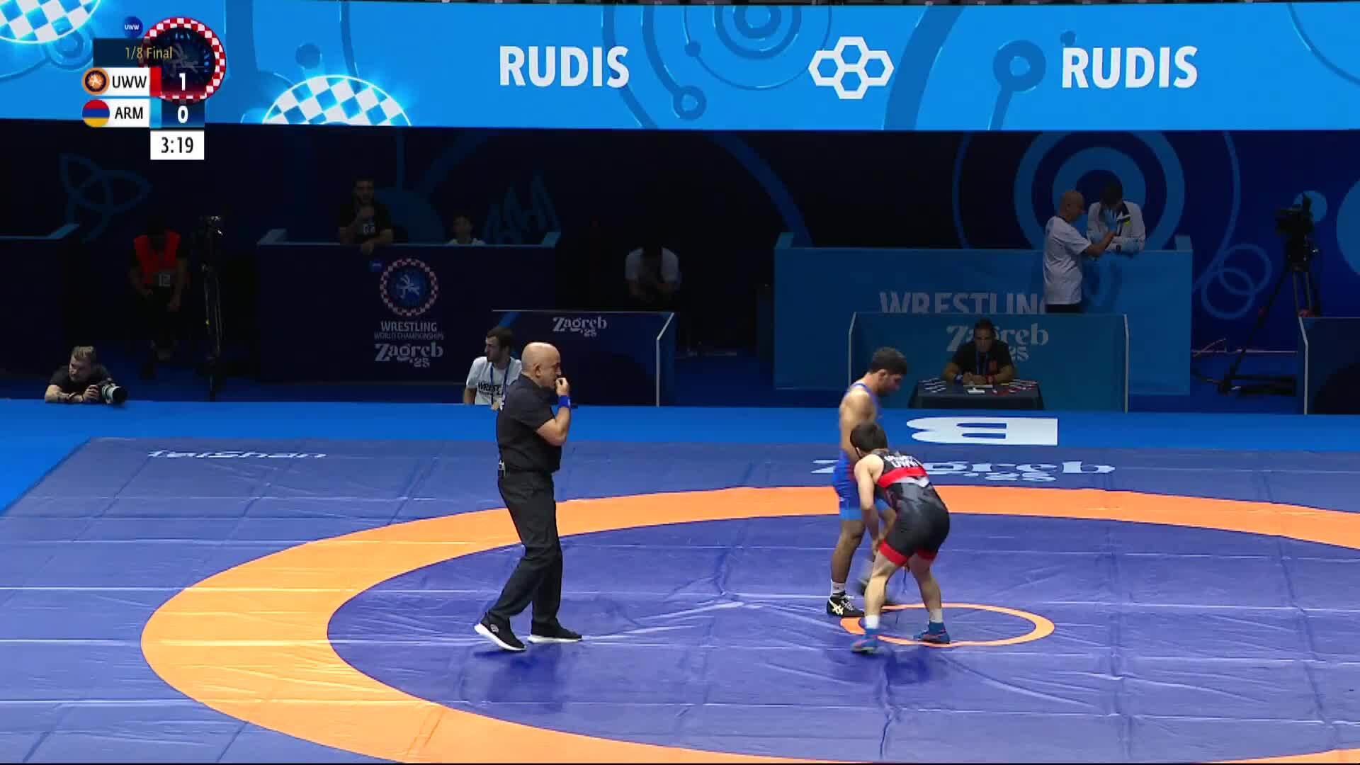 Zavur UGUEV (UWW) vs. Manvel KHNDZRTSYAN (ARM) | WORLD WRESTLING ...