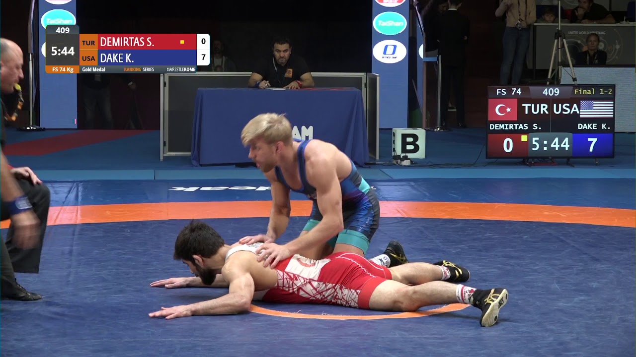 Dake blew through the Ranking Series competition in his debut down at 74kg.
