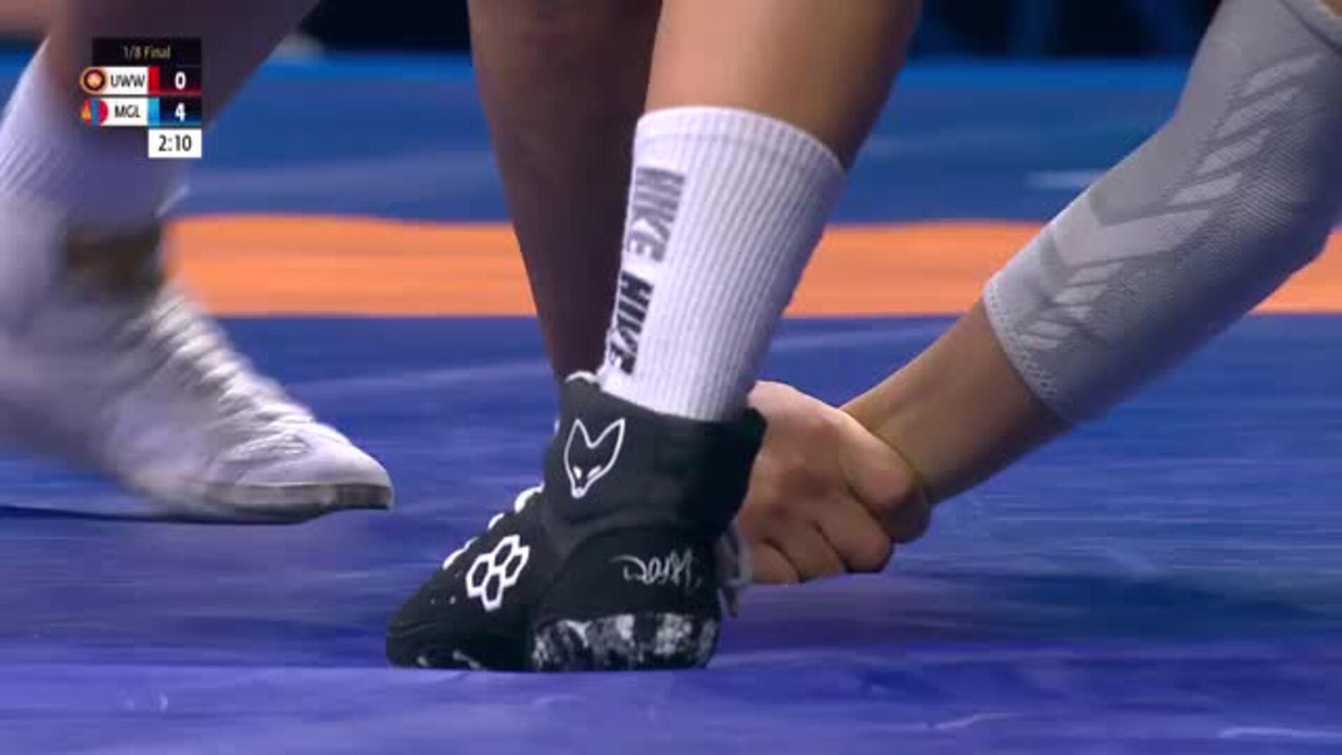 Natallia VARAKINA (UWW) vs. Munkhnar BYAMBASUREN (MGL) | WORLD WRESTLING CHAMPIONSHIPS 2025 ...