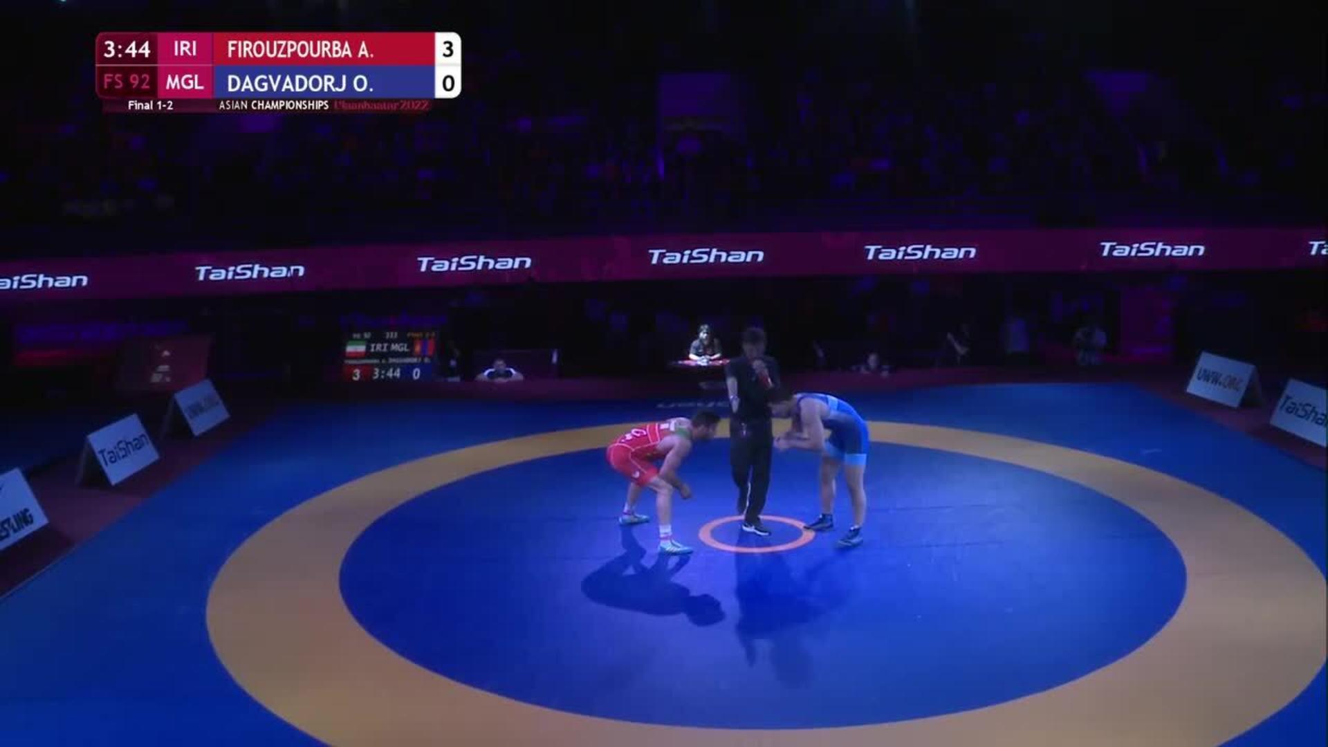 GOLD FS - 92 kg: A. FIROUZPOURBA (IRI) v. O. DAGVADORJ (MGL)