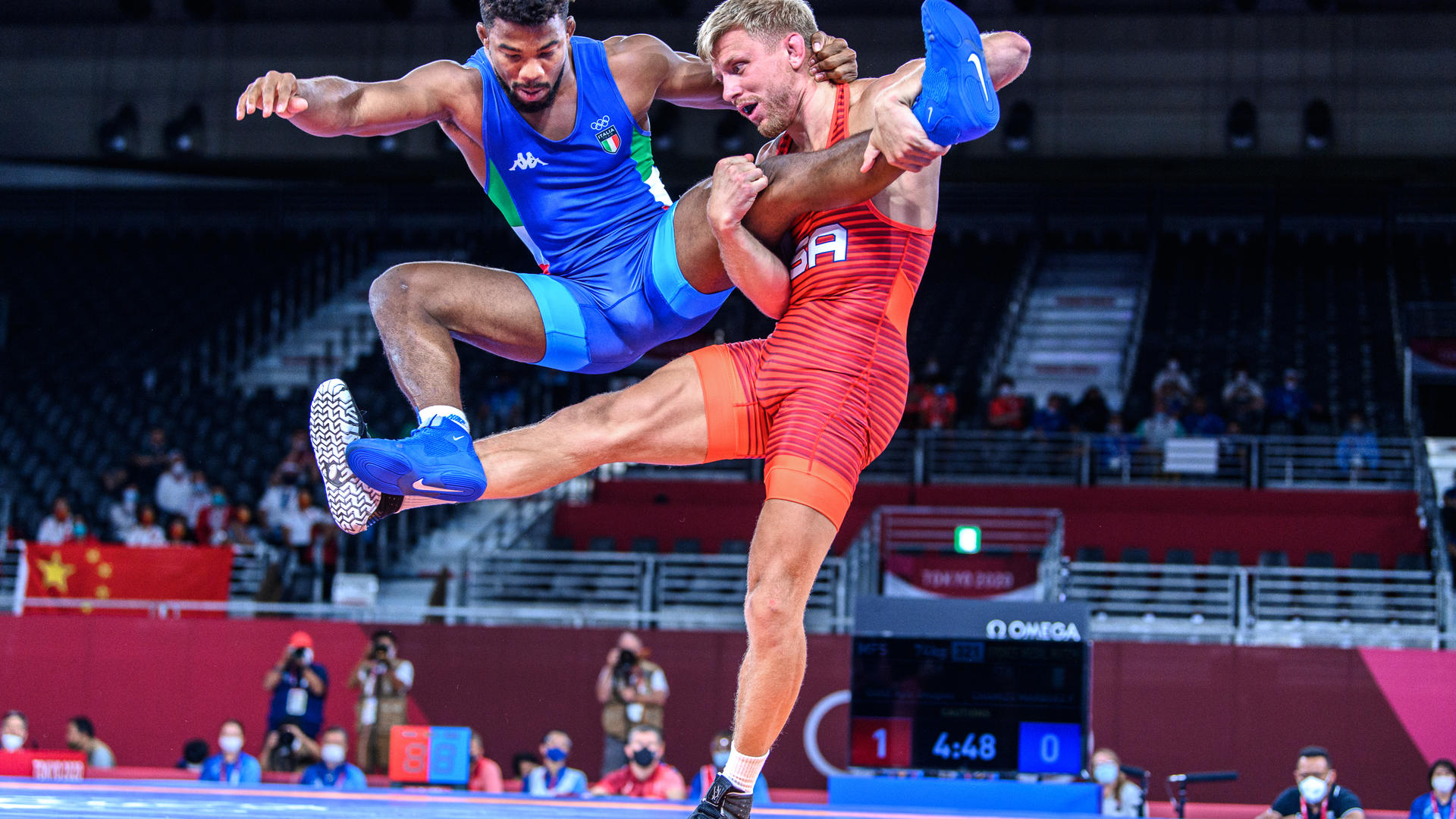 Wrestling at Paris 2024 Live: FS 74kg, 125kg; WW 62kg