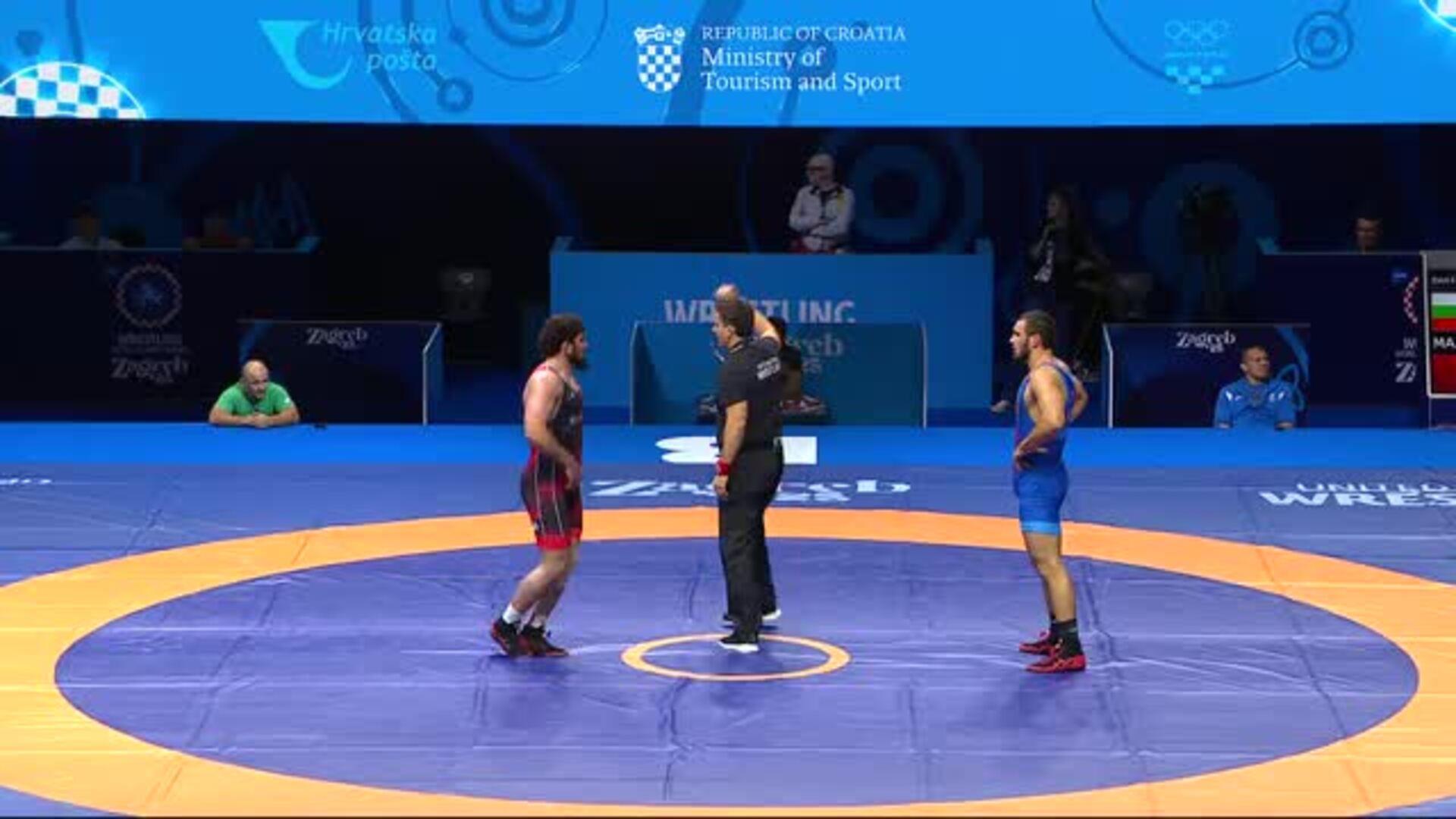 Akhmed Adamovich MAGAMAEV (BUL) vs. Radu LEFTER (MDA) | WORLD WRESTLING ...