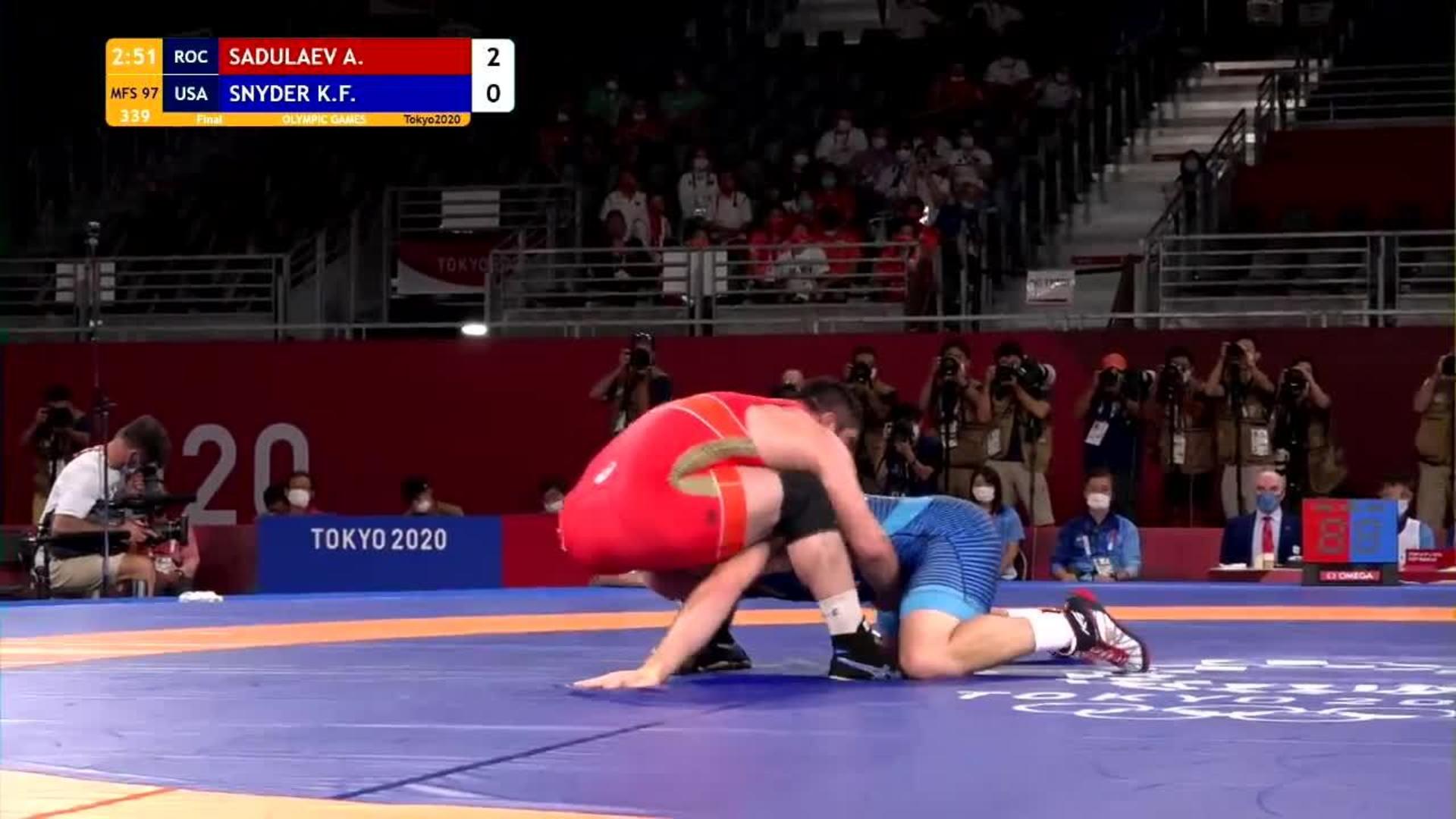 #TBT: Sadulaev and Snyder Square off in #WrestleTokyo 97kg Olympic Finals