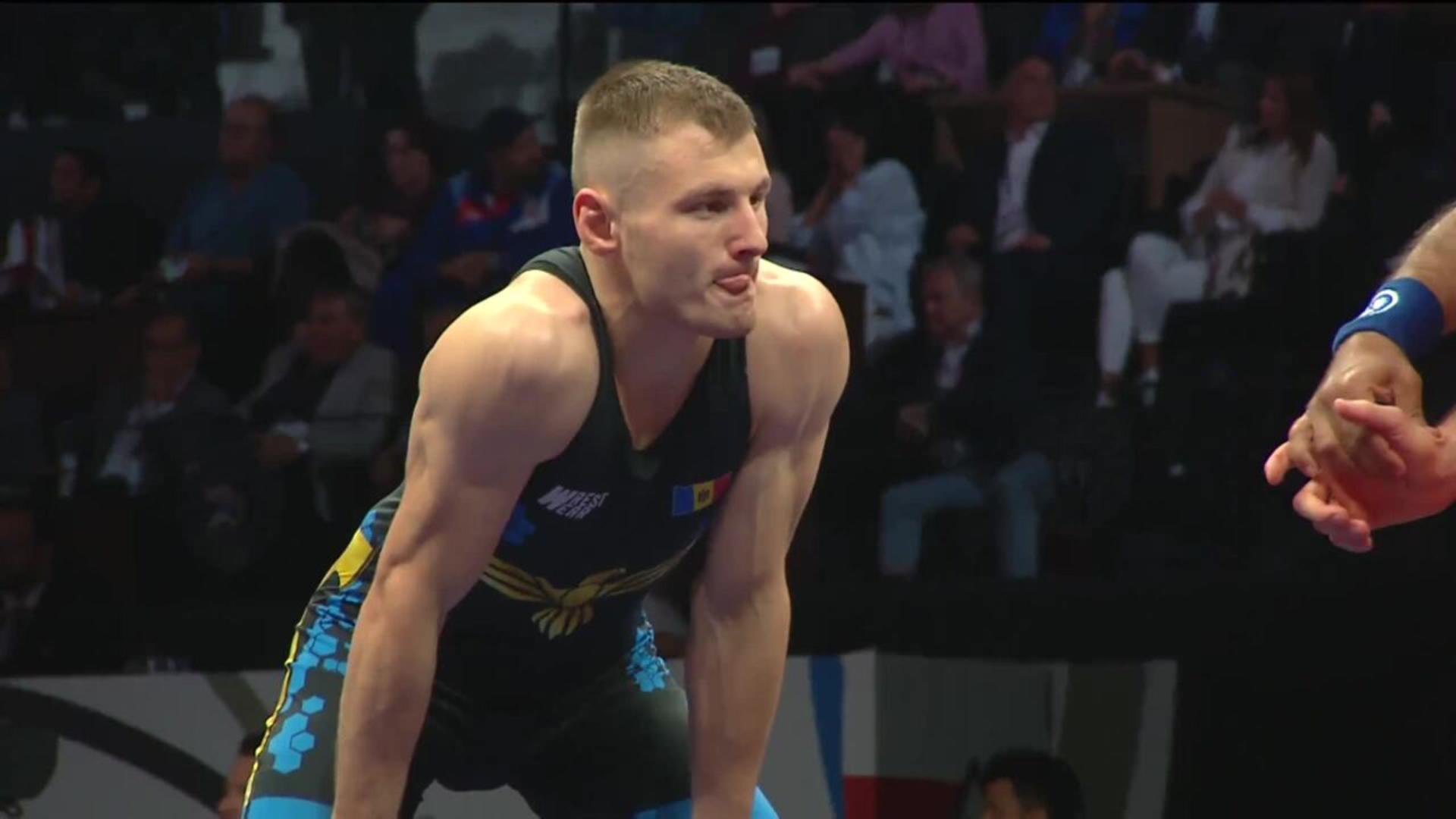 Andreas VETSCH (SUI) vs. Valentin PETIC (MDA) | 2024 World OG Qualifier ...