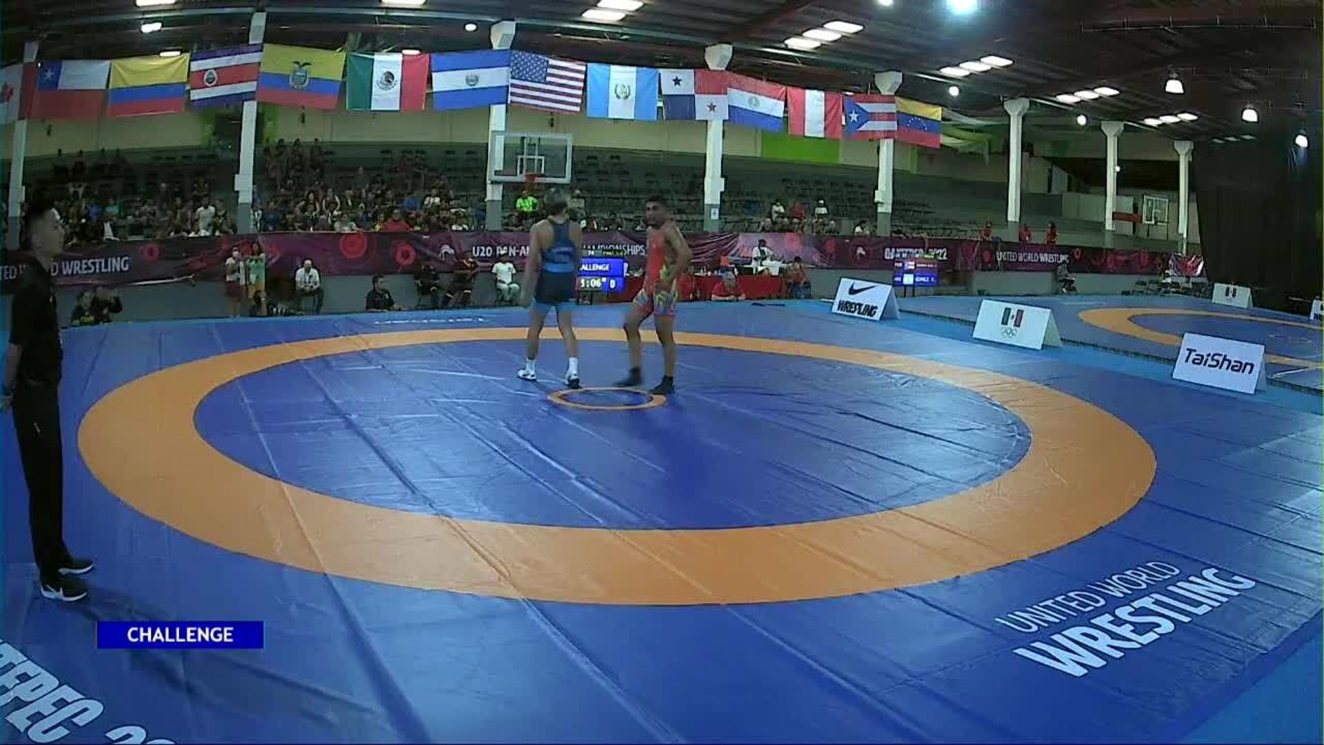 GOLD GR - 77 kg: G. BARROS DE AR (BRA) v. M. GAITAN III (USA)
