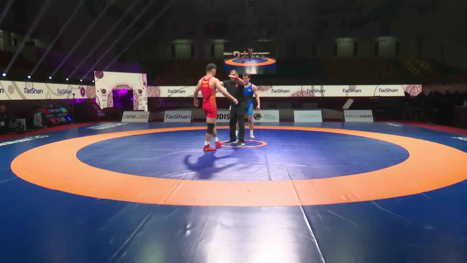 Tu Erxun AHEIYOU (CHN) vs. Fazliddin NASRITDINOV (UZB) | ASIAN WRESTLING CHAMPIONSHIPS 2025 ...