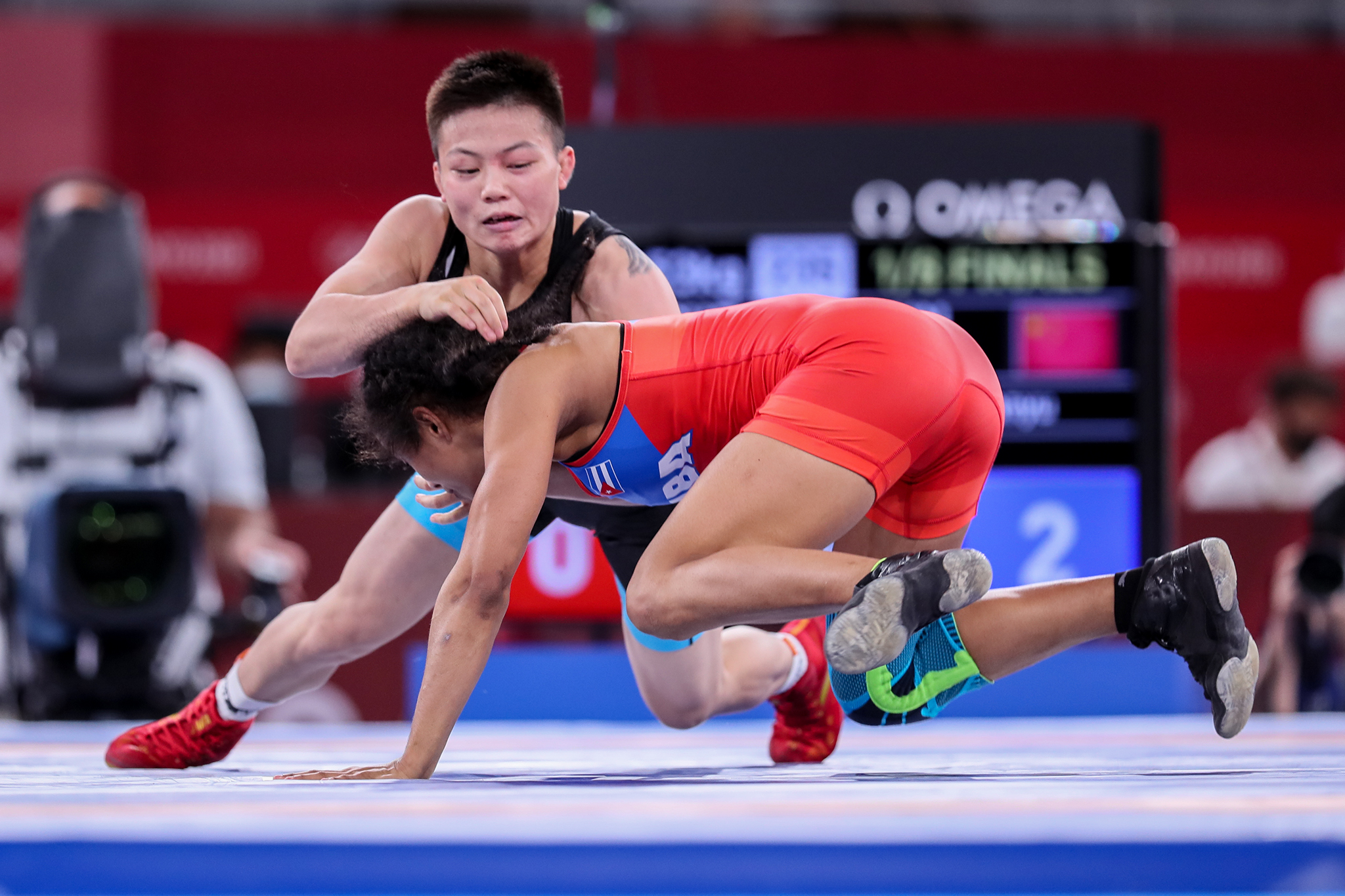 China's team features five world medalists.