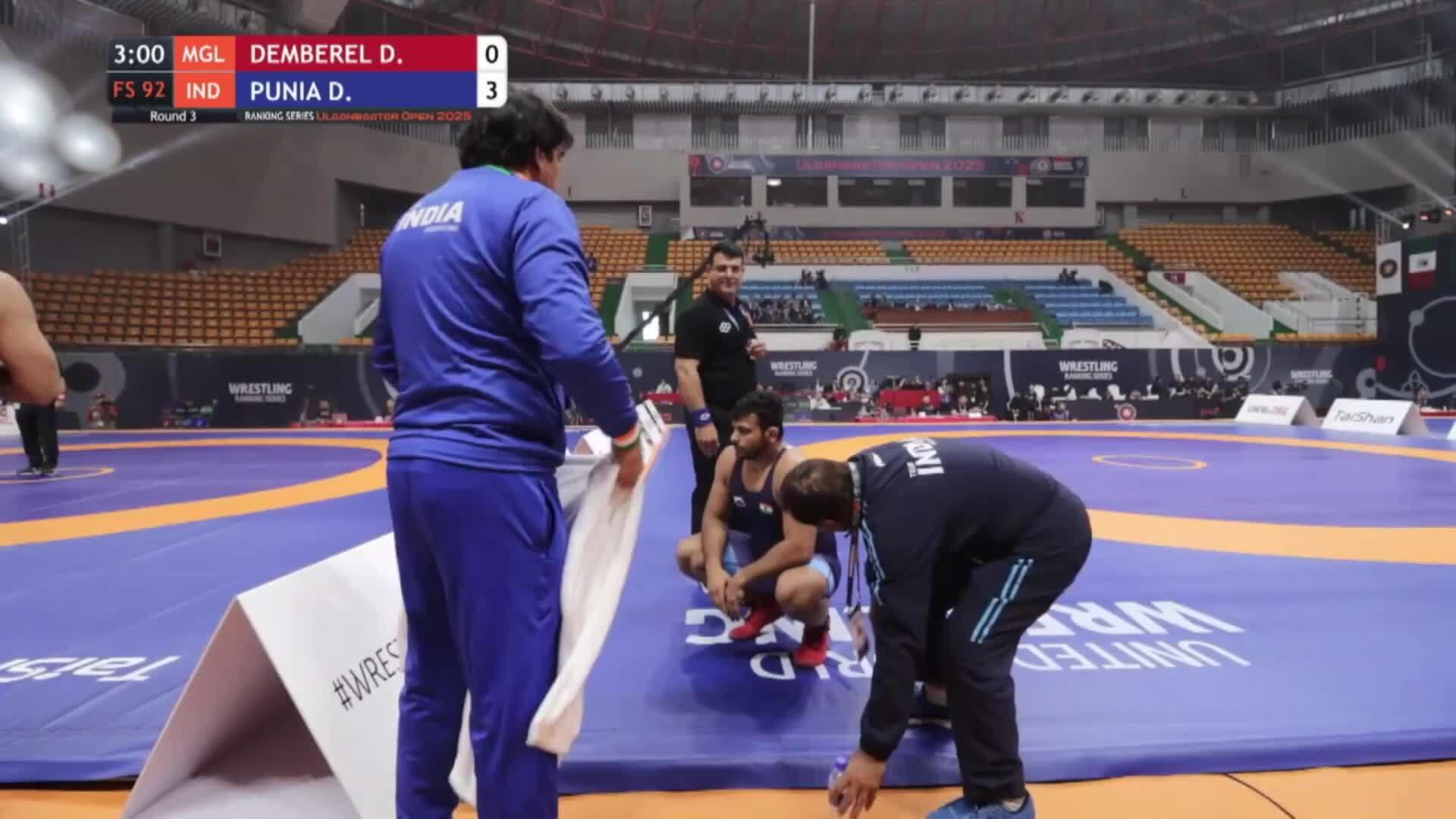 Delgerdalai DEMBEREL (MGL) vs. Deepak PUNIA (IND) | RANKING SERIES 2025 | Round 3 | FS 92Kg