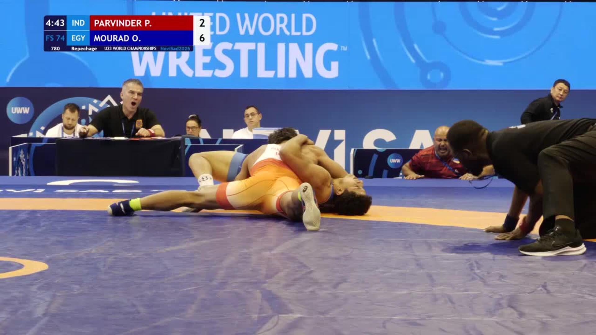 Parvinder PARVINDER (IND) vs. Omar Mohamed Amin Mahmoud MOURAD (EGY ...