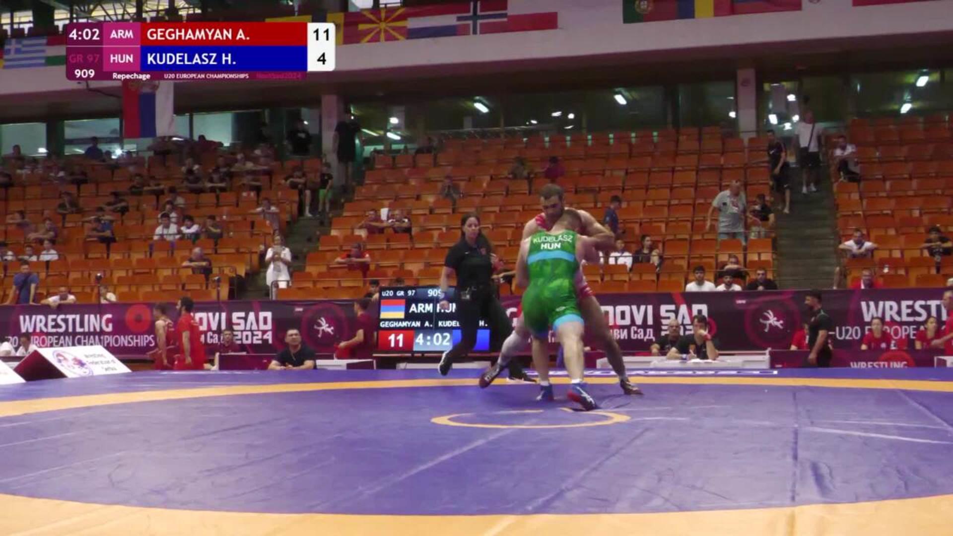 Arshak GEGHAMYAN (ARM) vs. Hunor KUDELASZ (HUN) | U20 EUROPEAN ...